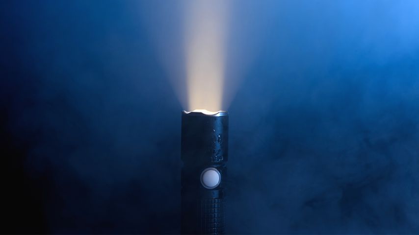 Flashlight Lumens vs Lux — What It Means